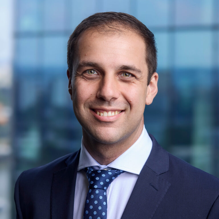 Isaac Day - Mullins Lawyers | Advisors | Partners